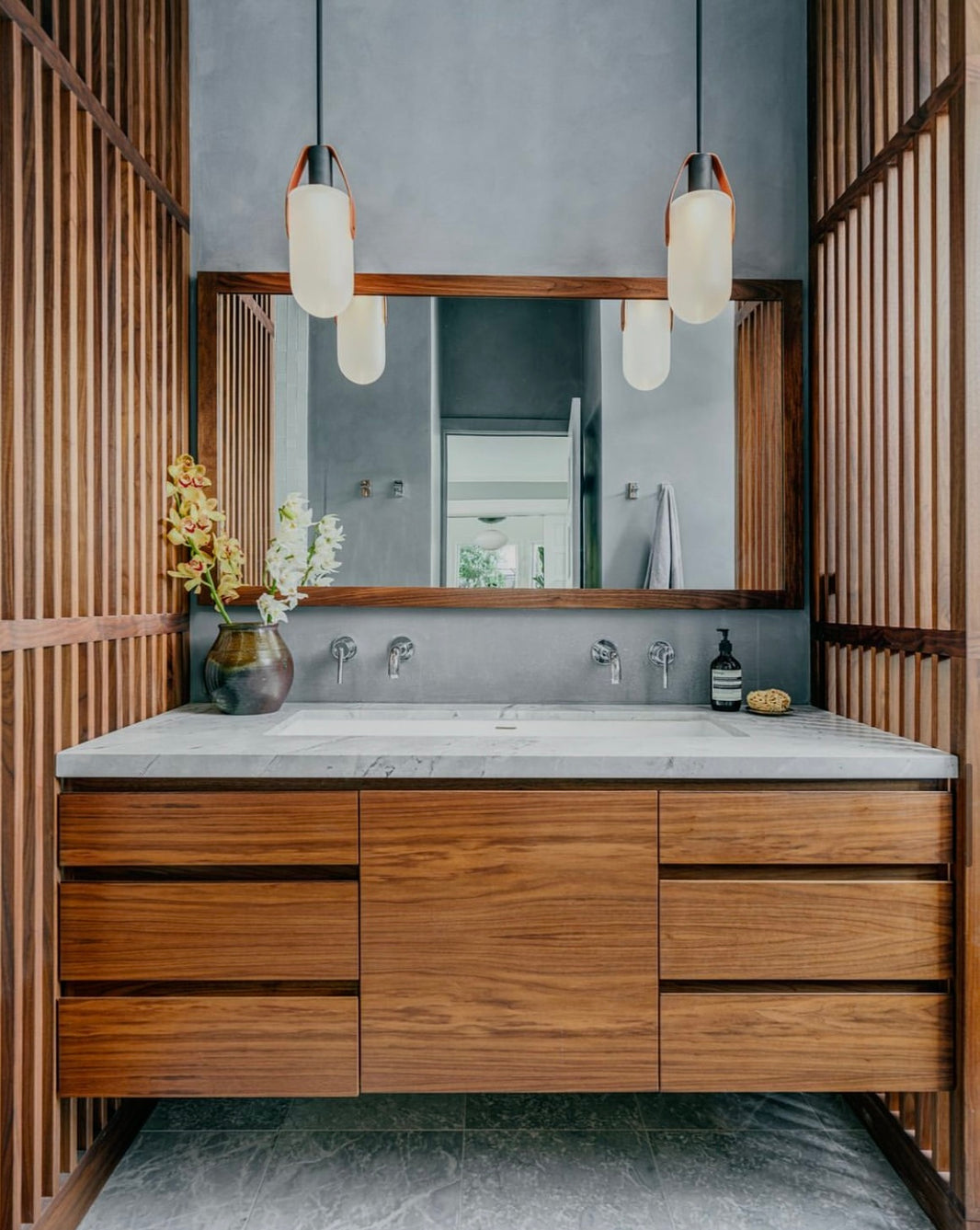 Color Atelier | Lime Wash Paint | Grey Suede